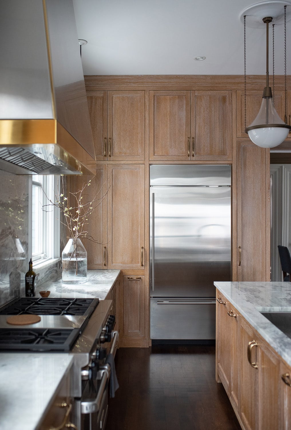 Design Elements That Make Your Home Look Dated - bandddesign.com